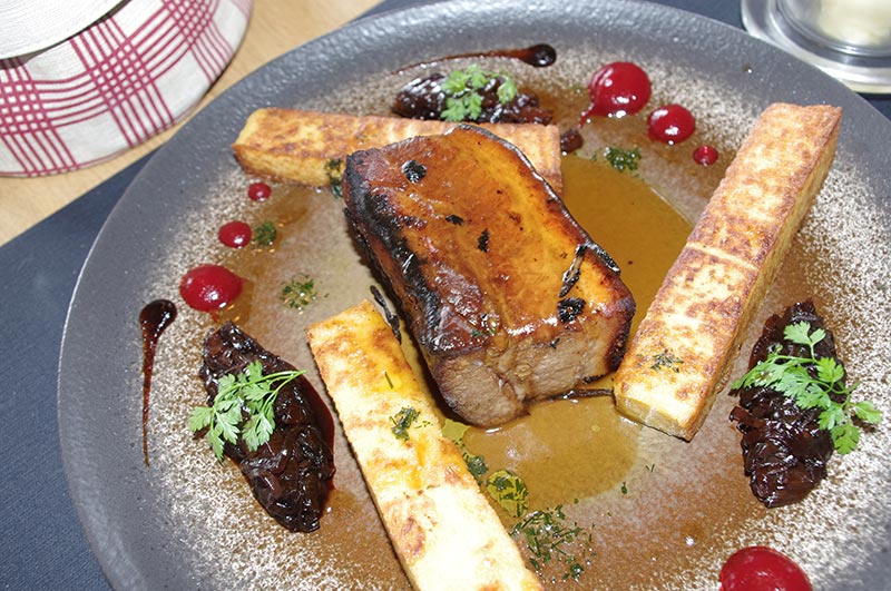 Restaurant, terrasse panoramique - Restaurant L'Etable à la Bresse